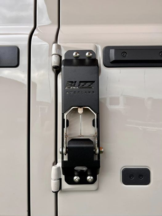Door Hinge Step – Buzz Overland